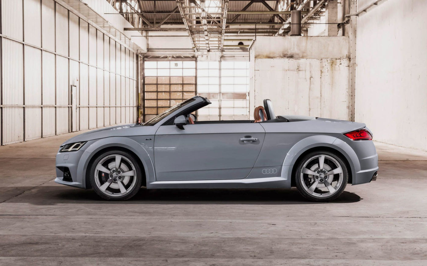 Updated: Audi TT 20th Anniversary | Improb