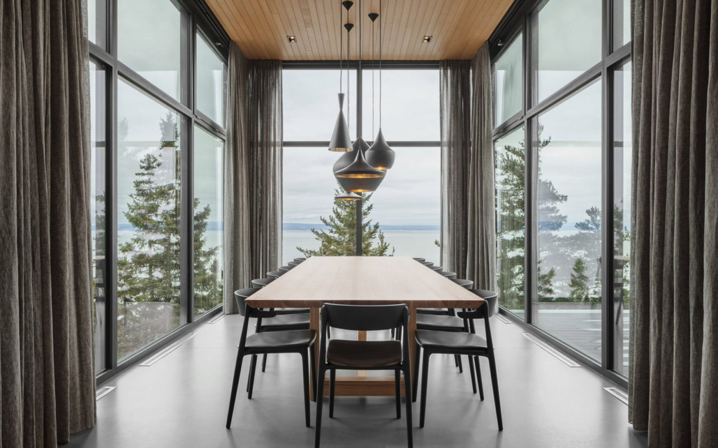 Long Horizontal House | Improb