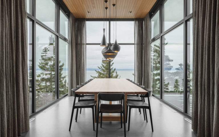 Long Horizontal House | Improb