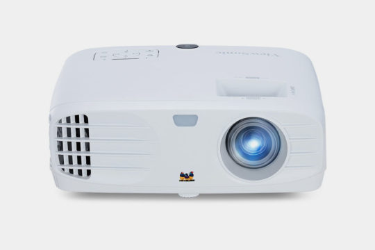 The 8 Best Gaming Projectors | Improb