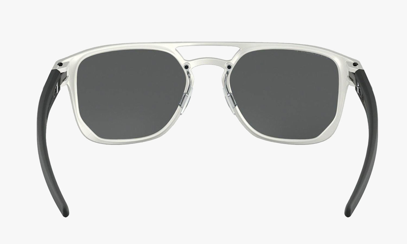 Oakley Latch Alpha Sunglasses | Improb